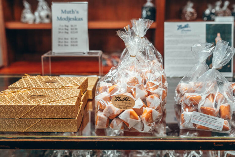 16 Delicious Louisville Gifts & Souvenirs - Louisville Food Tours | Walking Tours of Louisville ...